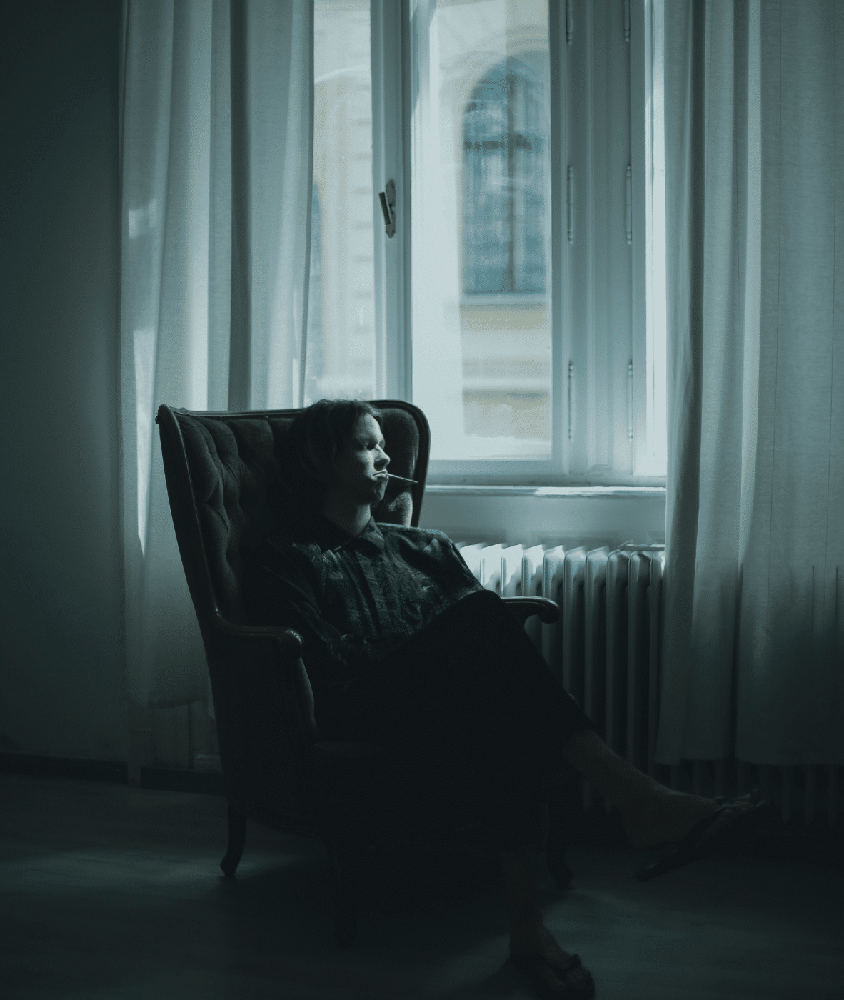 Symptoms Of Dissociative Identity Disorder: Dissociation Signs And ...